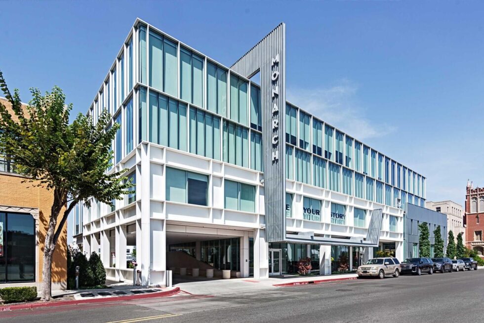 Monarch Building - American Glass Inc.