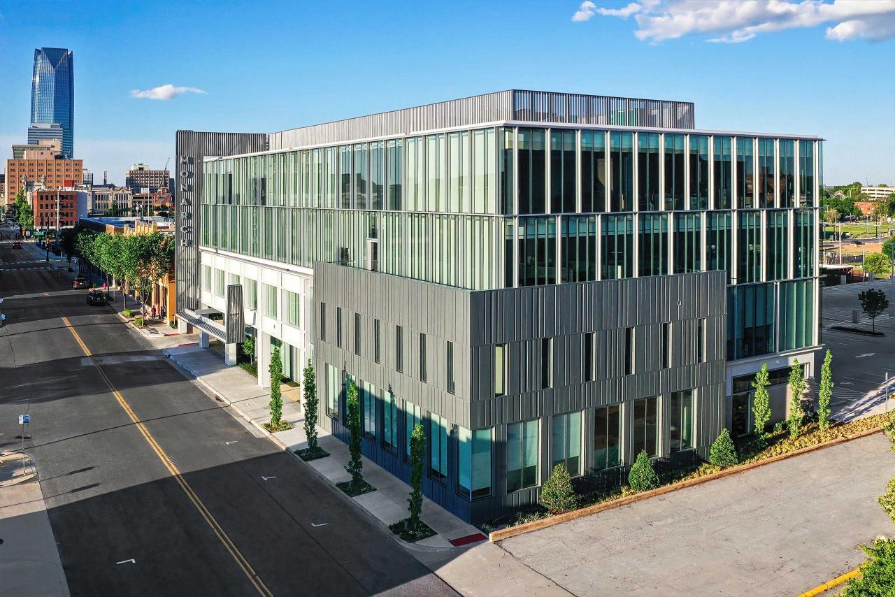 Monarch Building - American Glass Inc.