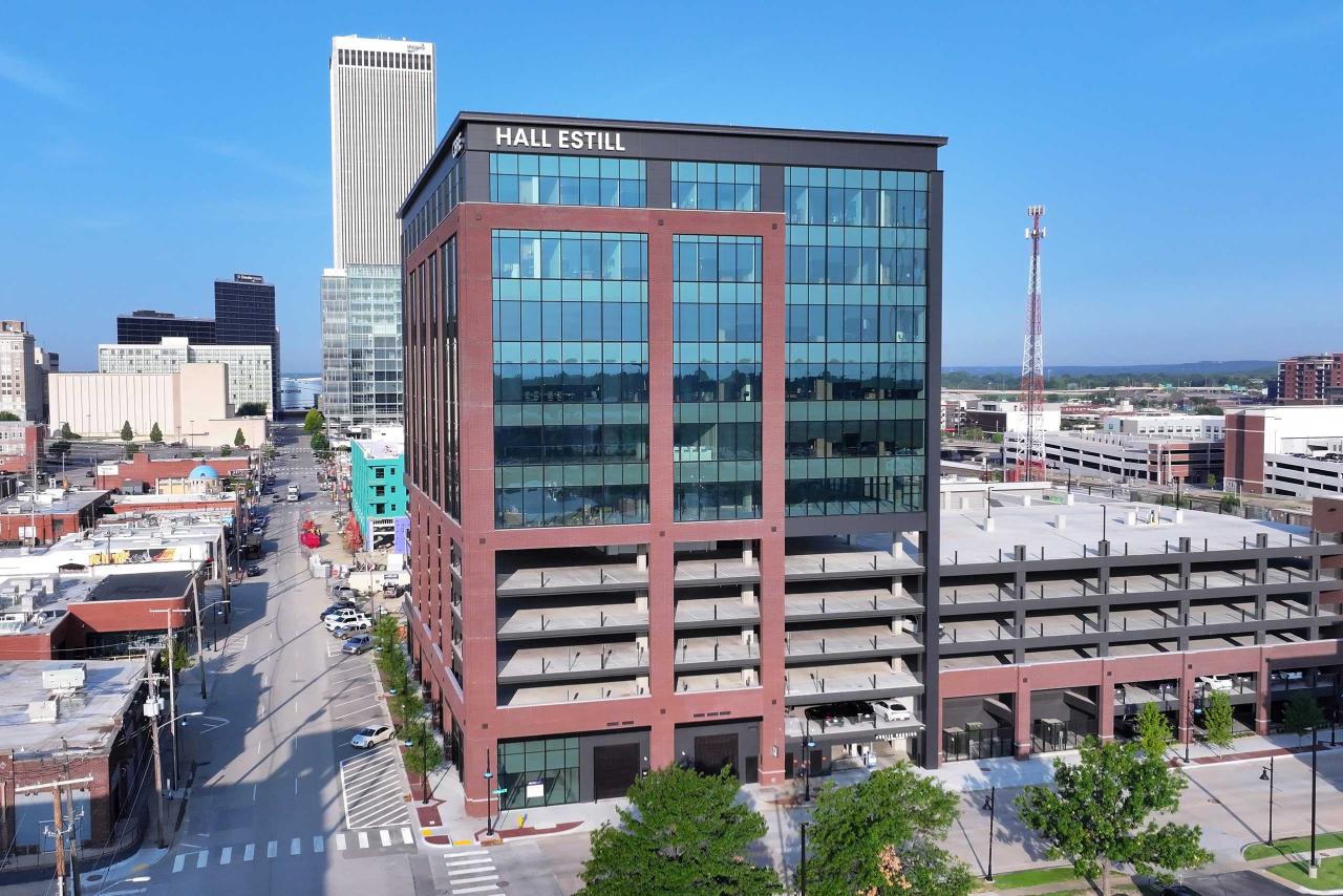 Santa Fe Square - American Glass Inc.