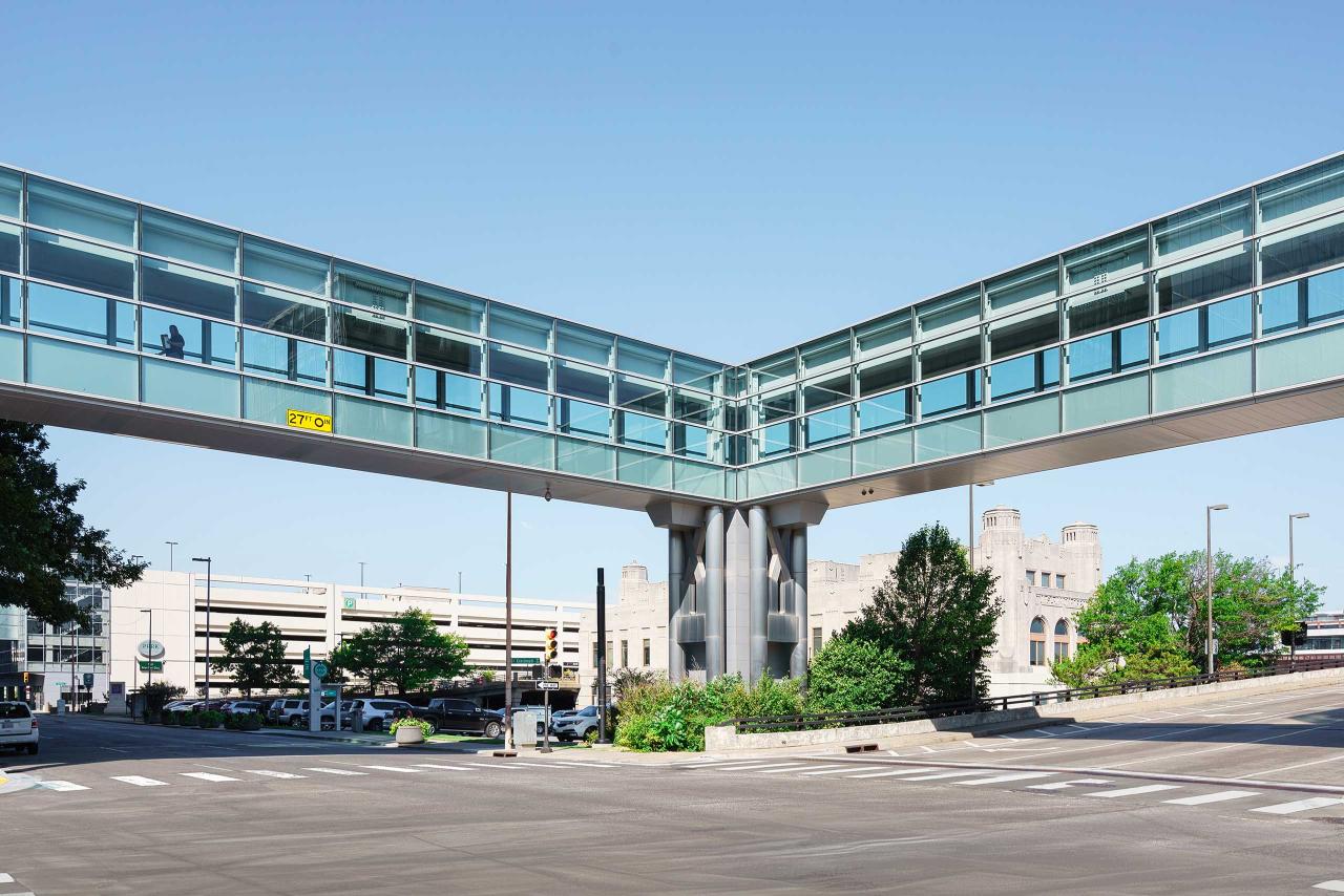 Tulsa City Hall - American Glass Inc.